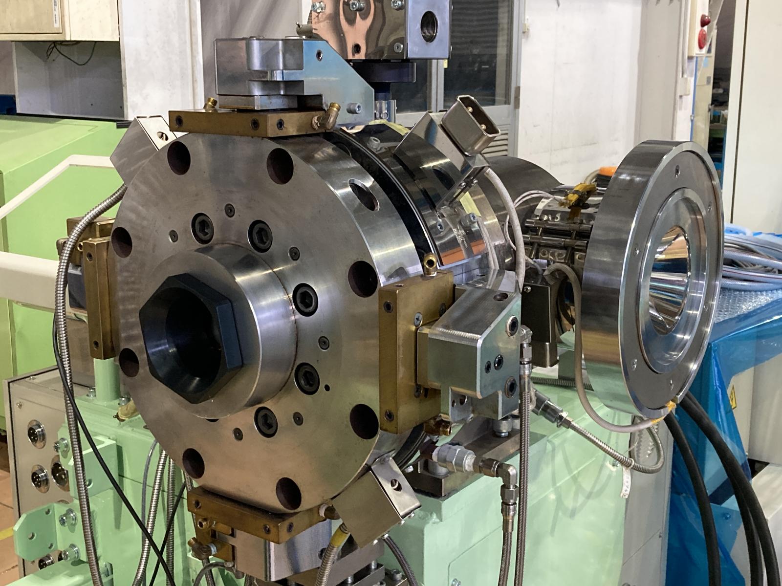 Automatic Centering Head | MITSUBA MFG. CO., LTD.